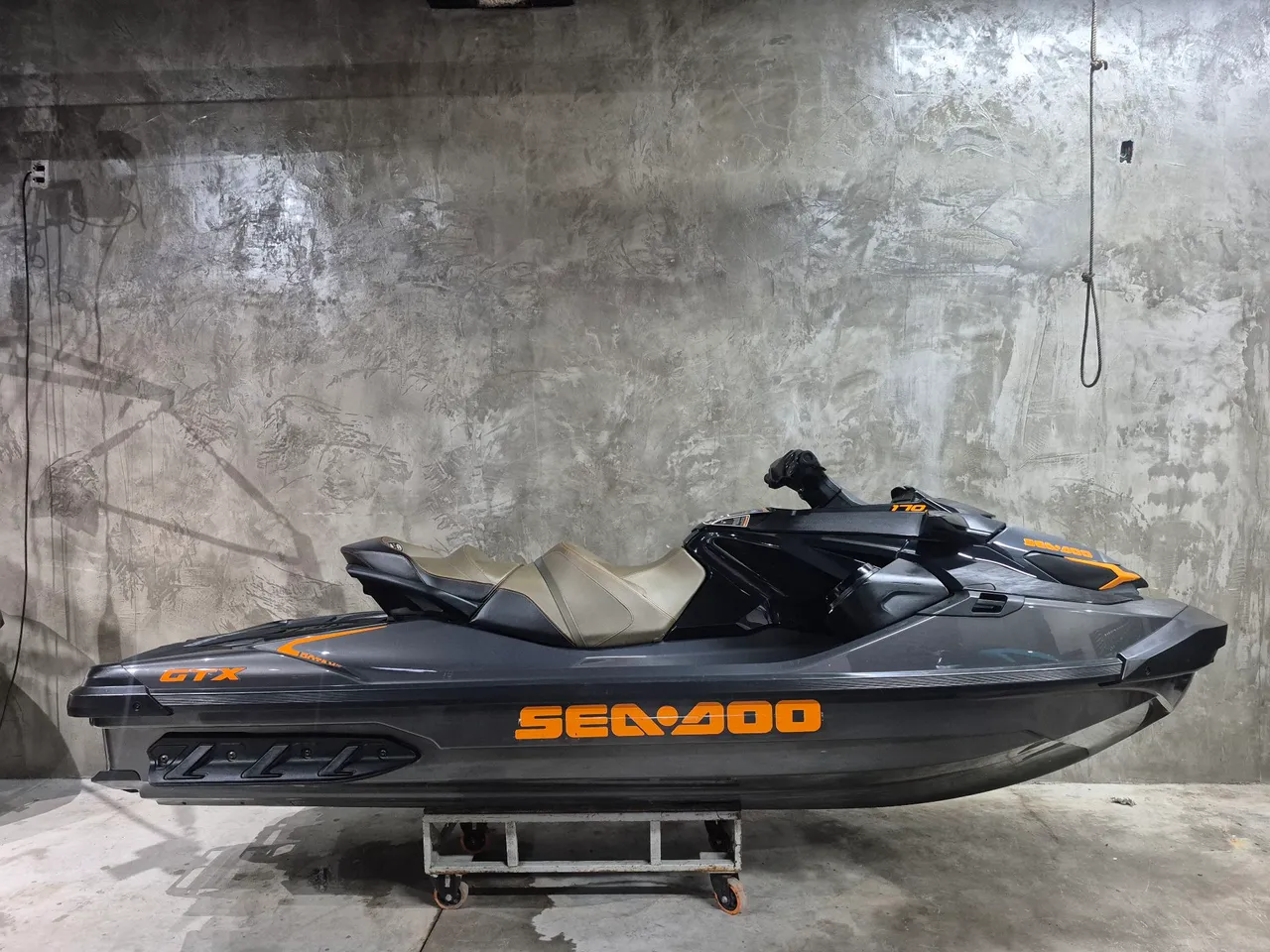 "jet ski sea doo" - Barcos e aeronaves no Brasil