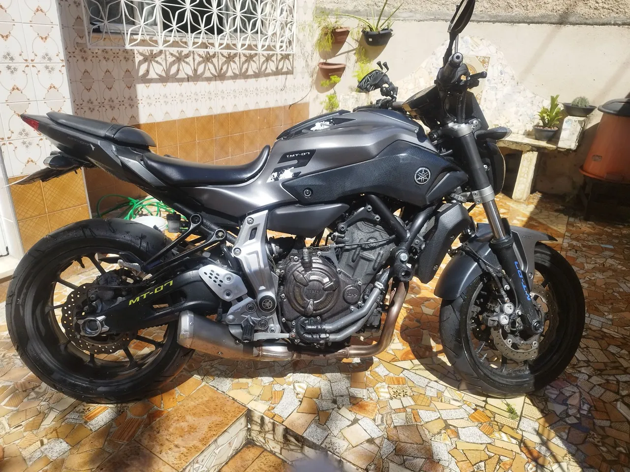 Motos YAMAHA MT-07/MT-07 2016 no Brasil