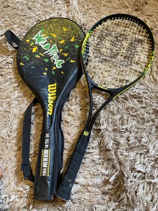 Raquete de Tênis Wilson Wild Thing - Esportes de Quadra e Ao Ar Livre ...
