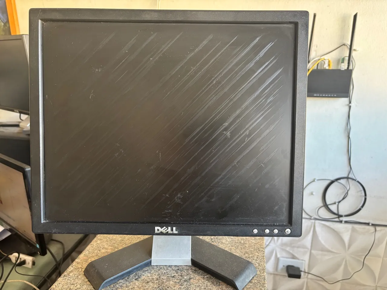 "monitor dell 14 polegadas" no Brasil
