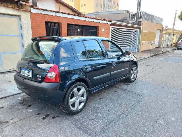 RENAULT CLIO 2005 Usados e Novos