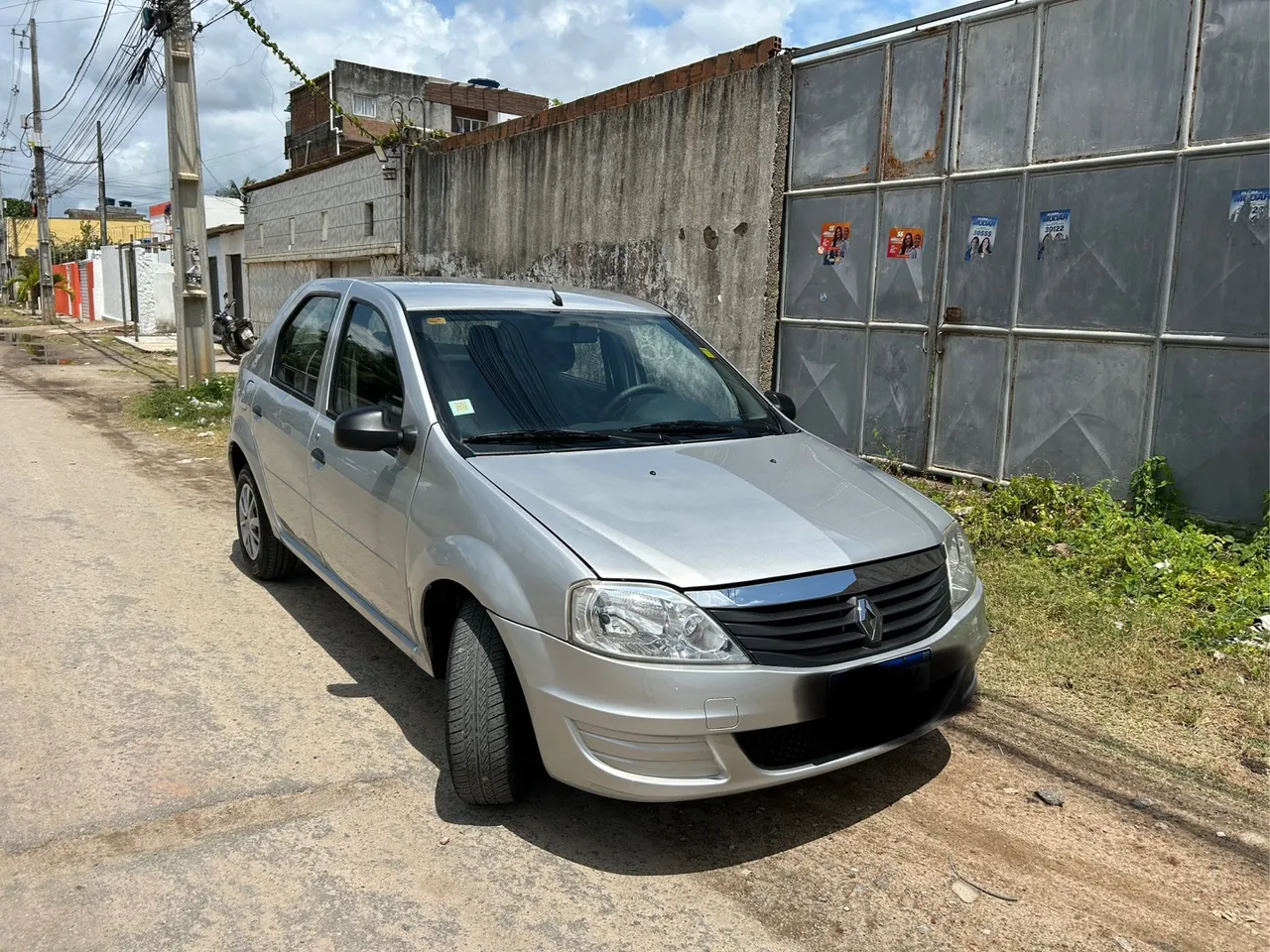 "renault logan 2012" no Brasil