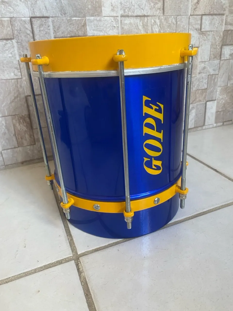 "instrumento cuica" no Brasil