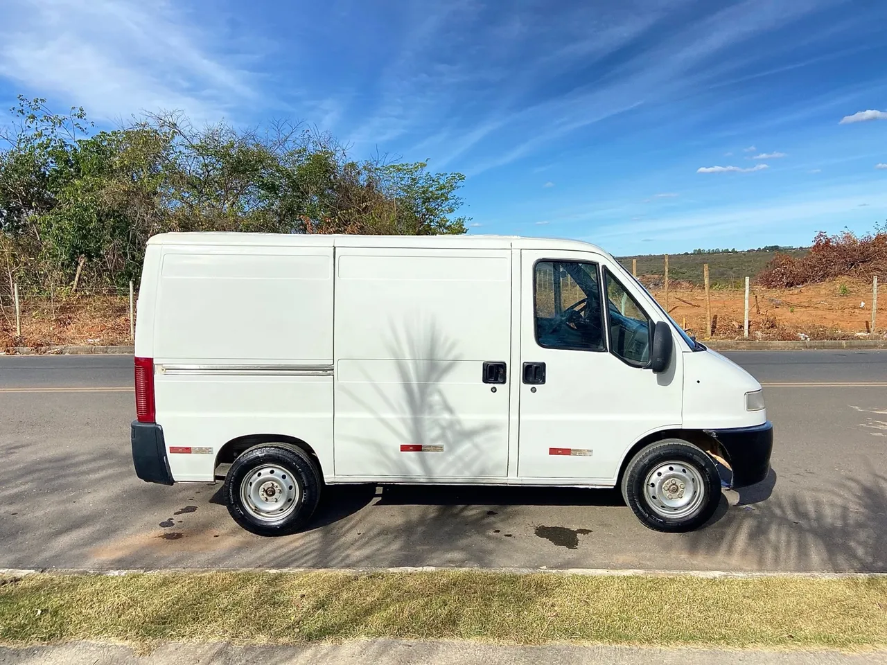 "carro van" - Carros Usados e Novos à venda