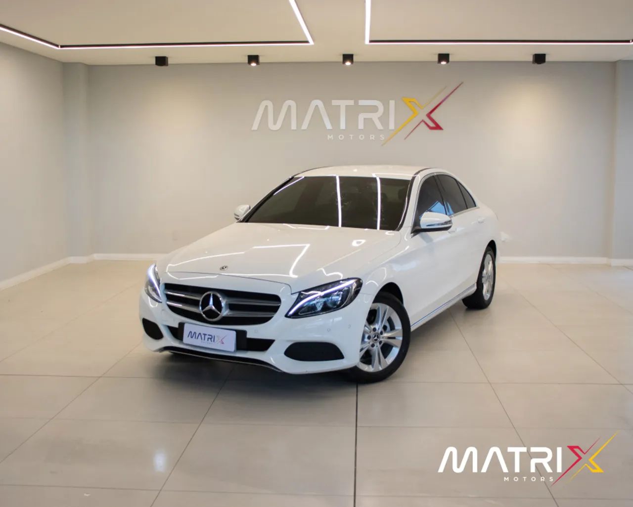 MERCEDES-BENZ C-180 Usados e Novos