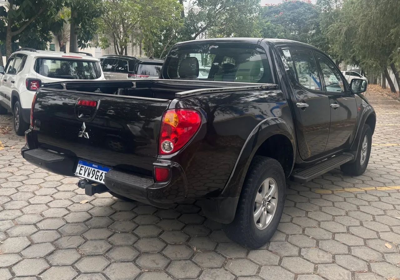 MITSUBISHI L200 a diesel 2012 Usados e Novos