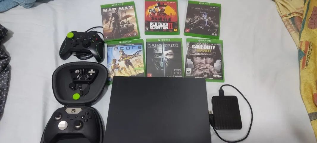 Xbox One X Scorpion Edition +HD Externo 2TB+Caixa+NF+6 Jogos Físicos+3 ...