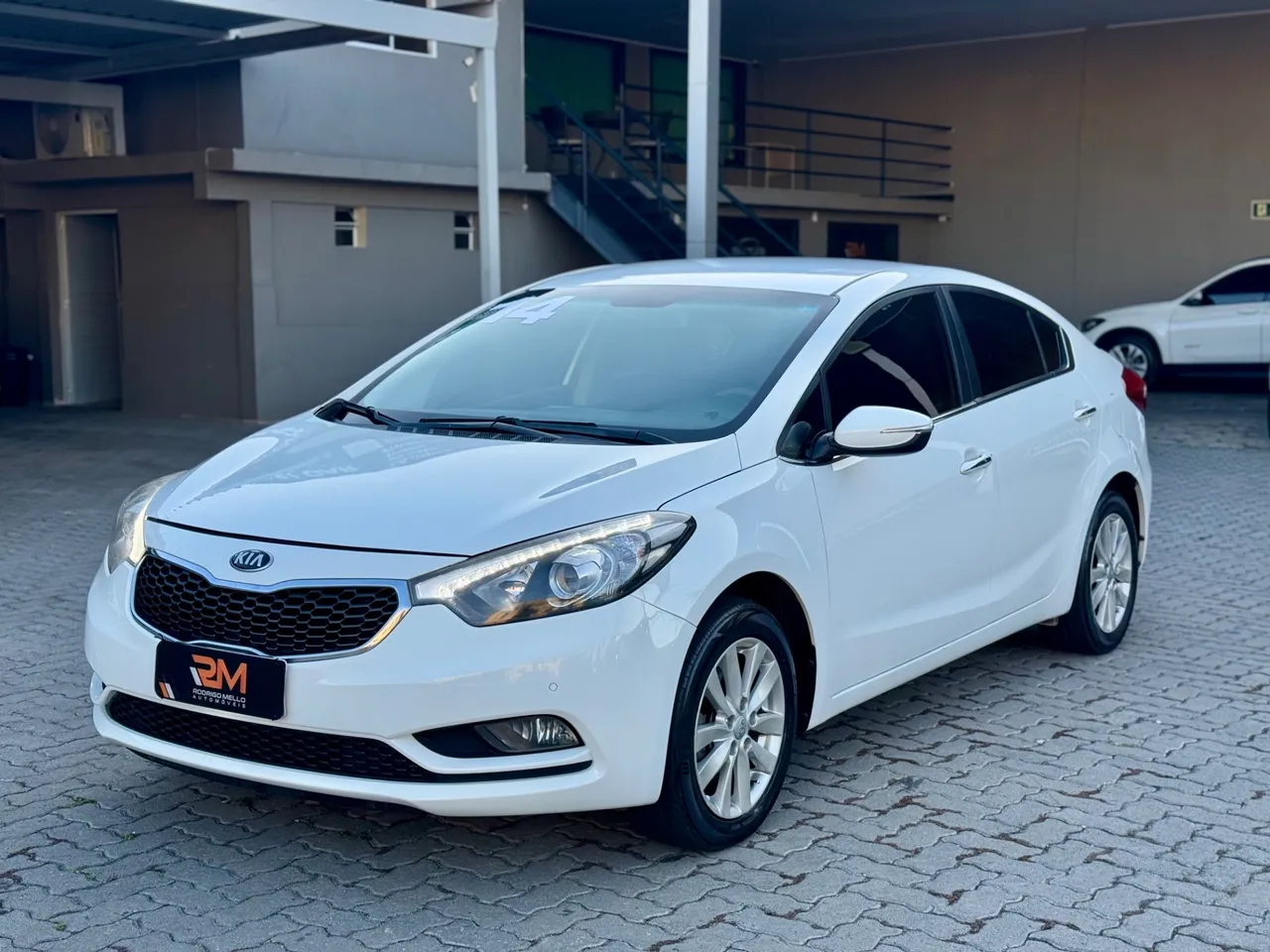 "kia cerato 2014" - Carros Usados e Novos à venda