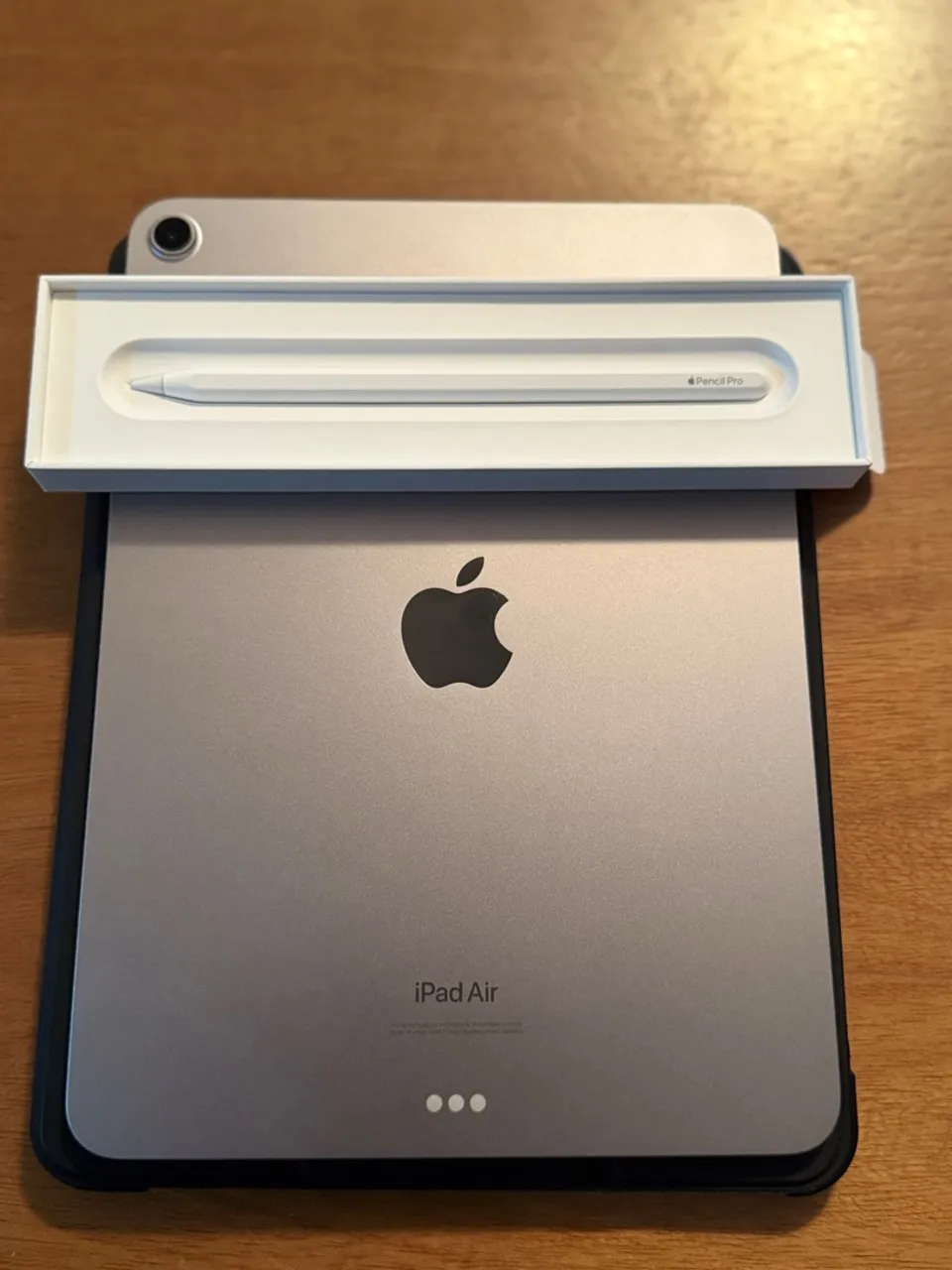 "ipad com a caneta" - Tablets e E-Readers no Brasil