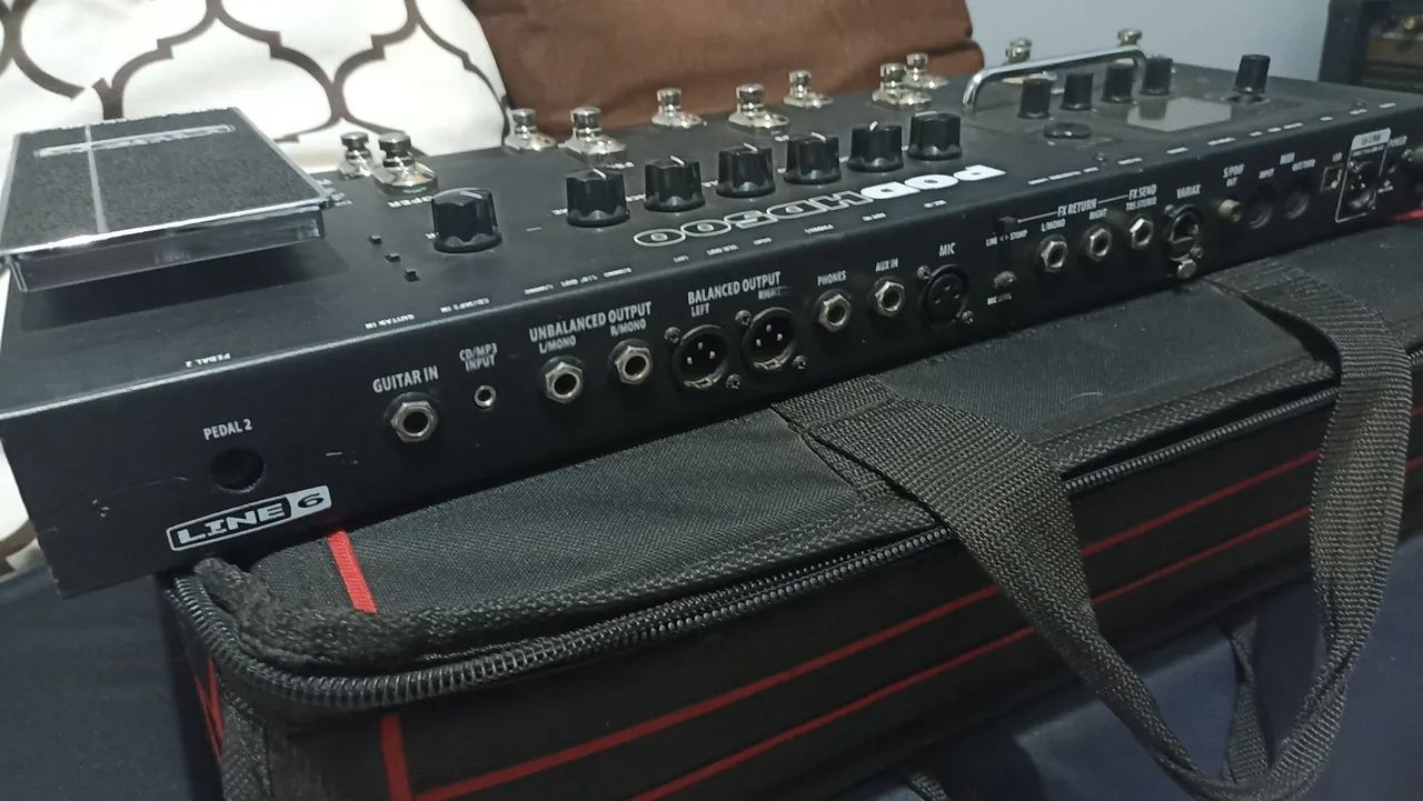 Pedaleira POD HD500 LINE 6 com BAG acolchoado personalizado ...