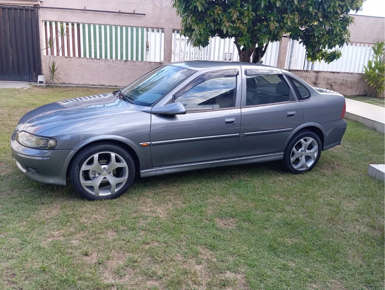 CHEVROLET VECTRA 2001 Usados e Novos