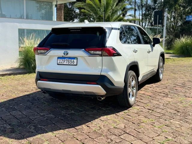 TOYOTA RAV4 híbridos Usados e Novos