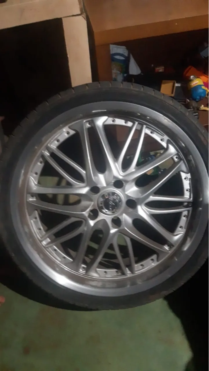 "rodas de carro" - Peças para carros, vans e utilitários no Brasil