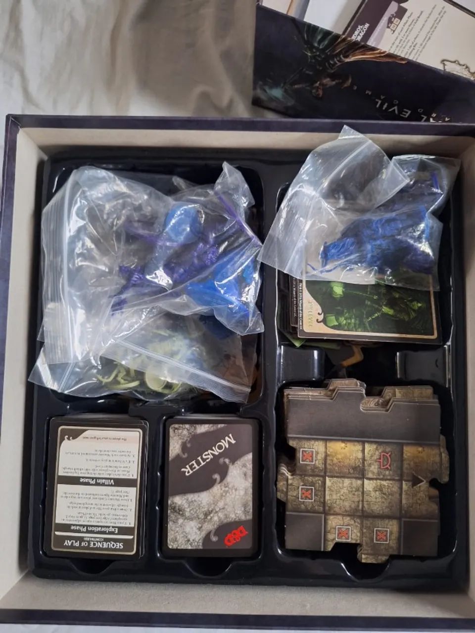 Temple of Elemental Evil Boardgame - Hobbies e coleções - Centro ...