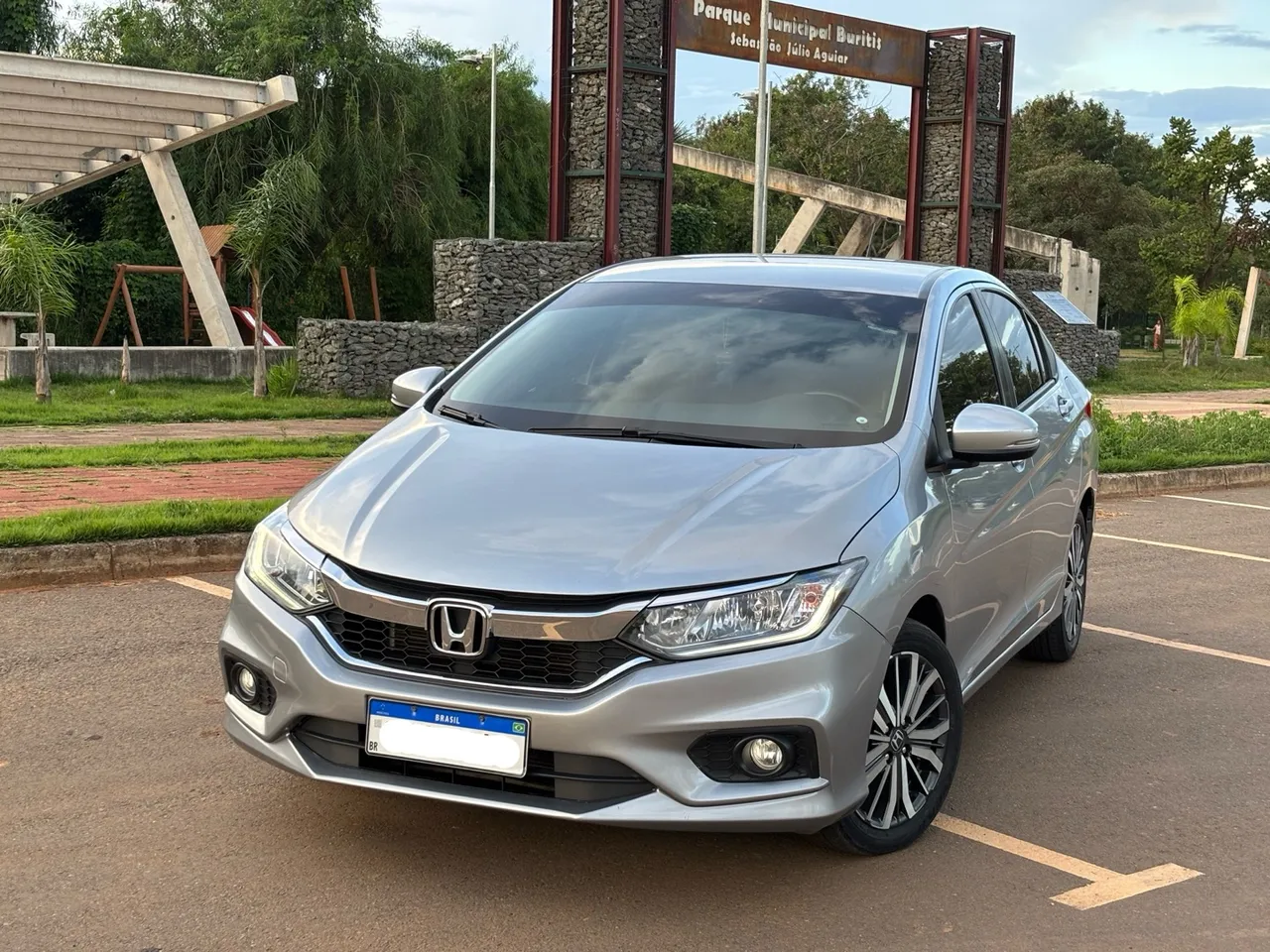 Carros Usados e Novos à venda