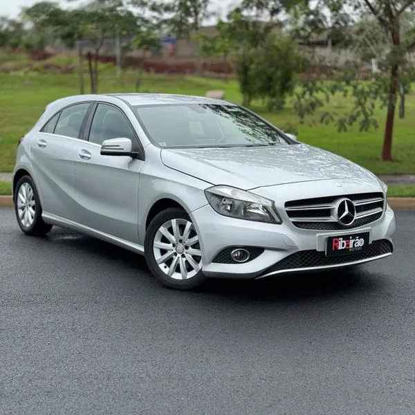 MERCEDES-BENZ A-200 Usados e Novos