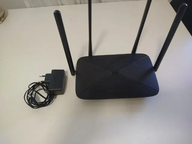 Roteador Gigabit Dual Band 2.4GHz-5GHz Wi-Fi 5 - Mercusys AC12G - Conectividade e Dispositivos ...