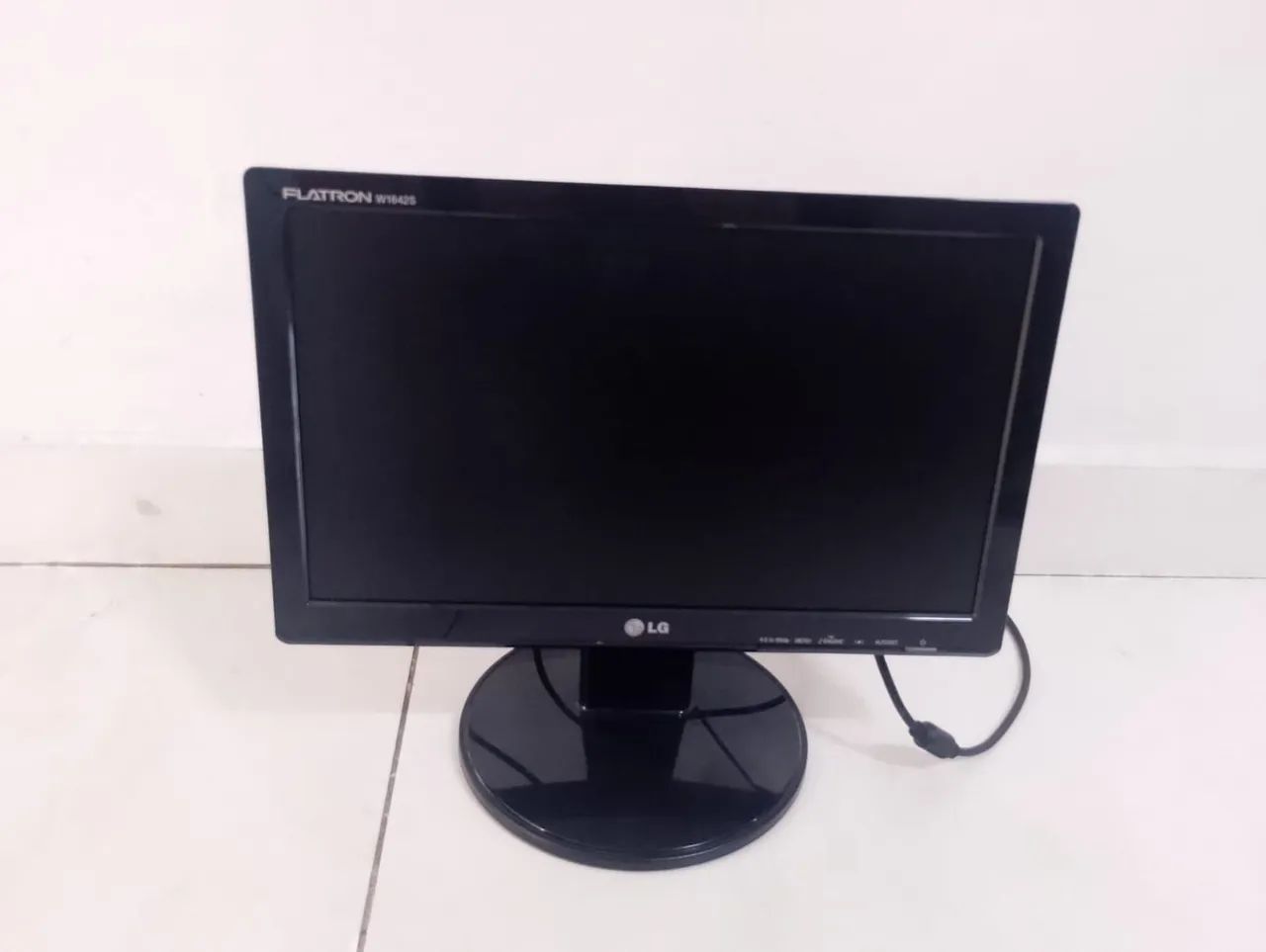 Monitor LG Flatron W1942S 19 polegadas - Monitores - Jardim Torrão de ...