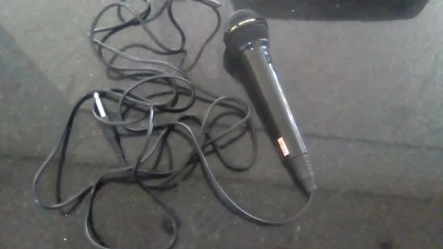 "microfone com defeito" no Brasil