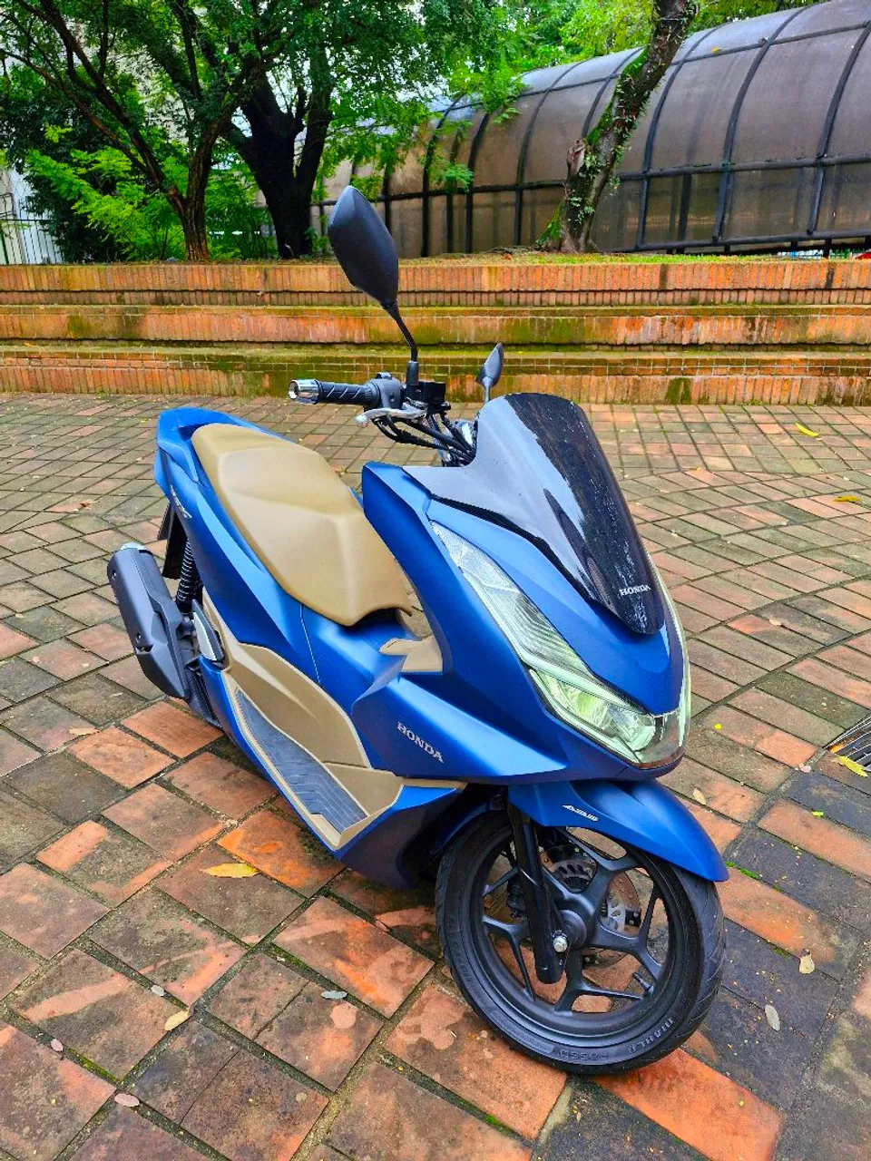 Motos HONDA PCX 2023 no Brasil