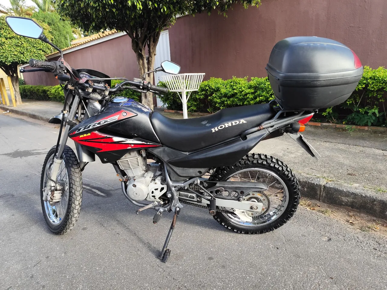 Motos HONDA NXR no Brasil