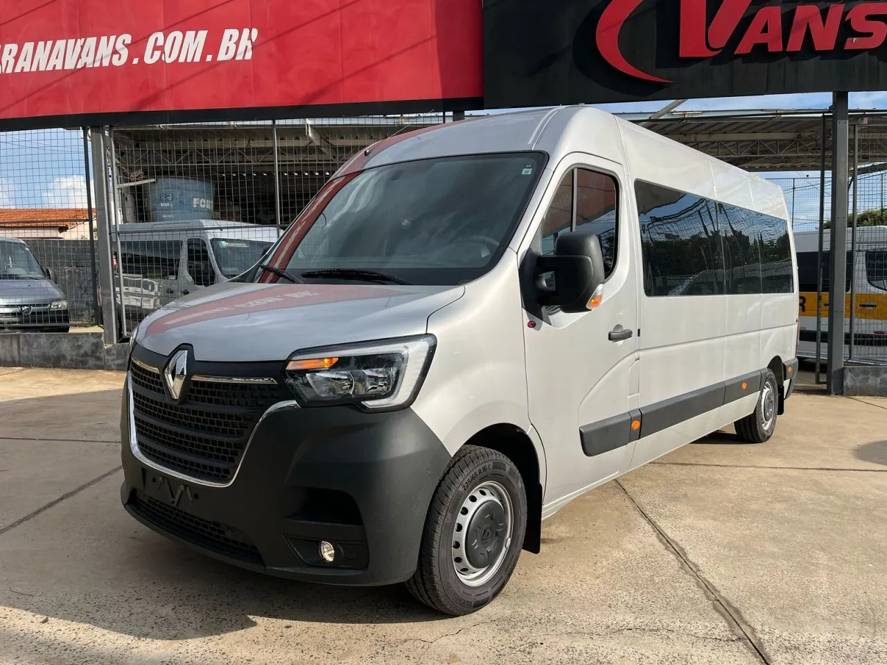 RENAULT MASTER 2025 Usados e Novos