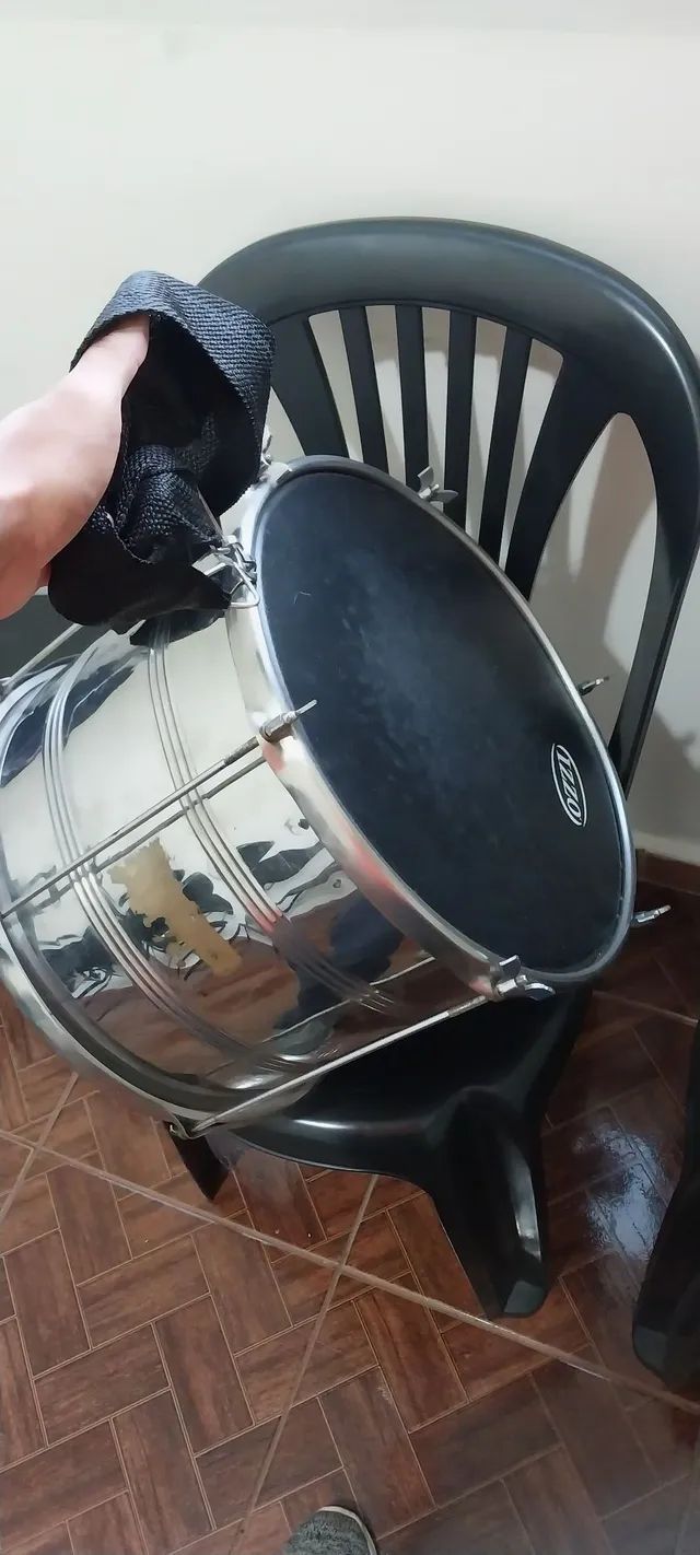 "surdo de 14 polegadas" no Brasil