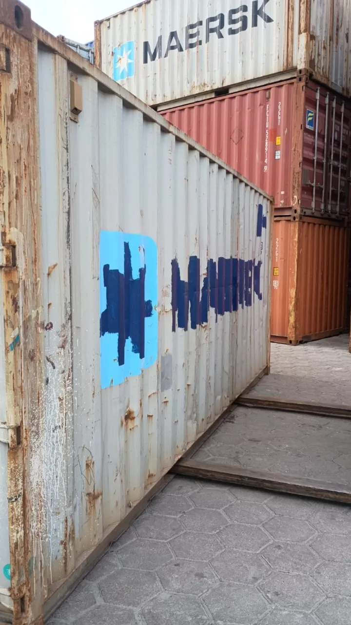 "container 20 pes" no Brasil