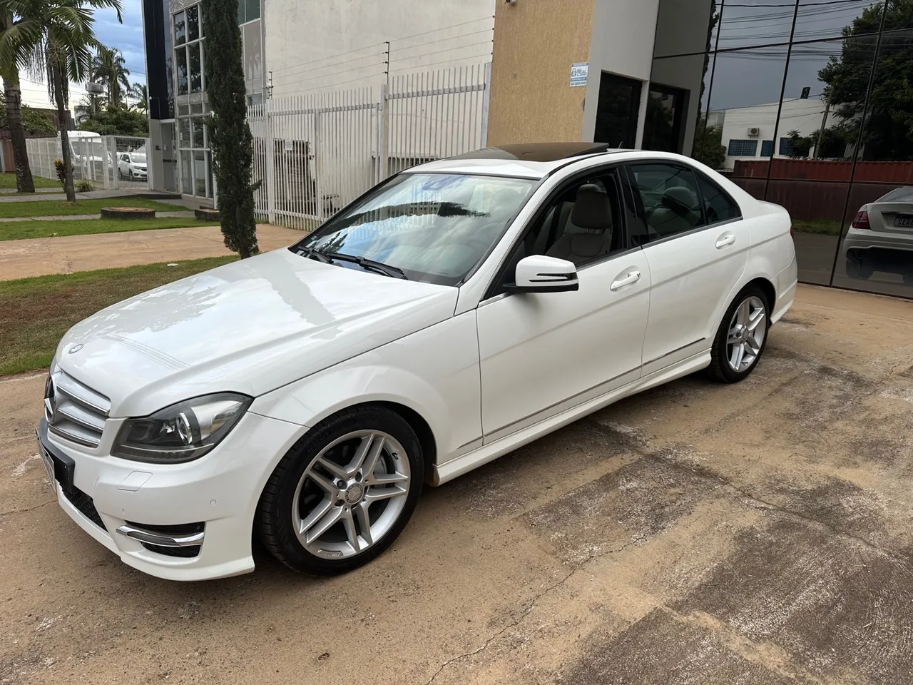 MERCEDES-BENZ C-250 Usados e Novos