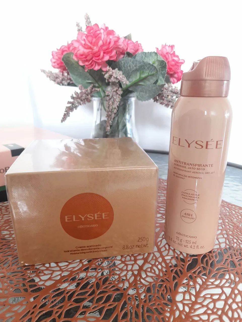 Kit Elysée - Desodorante + Creme Hidratante - Beleza e Cuidados ...