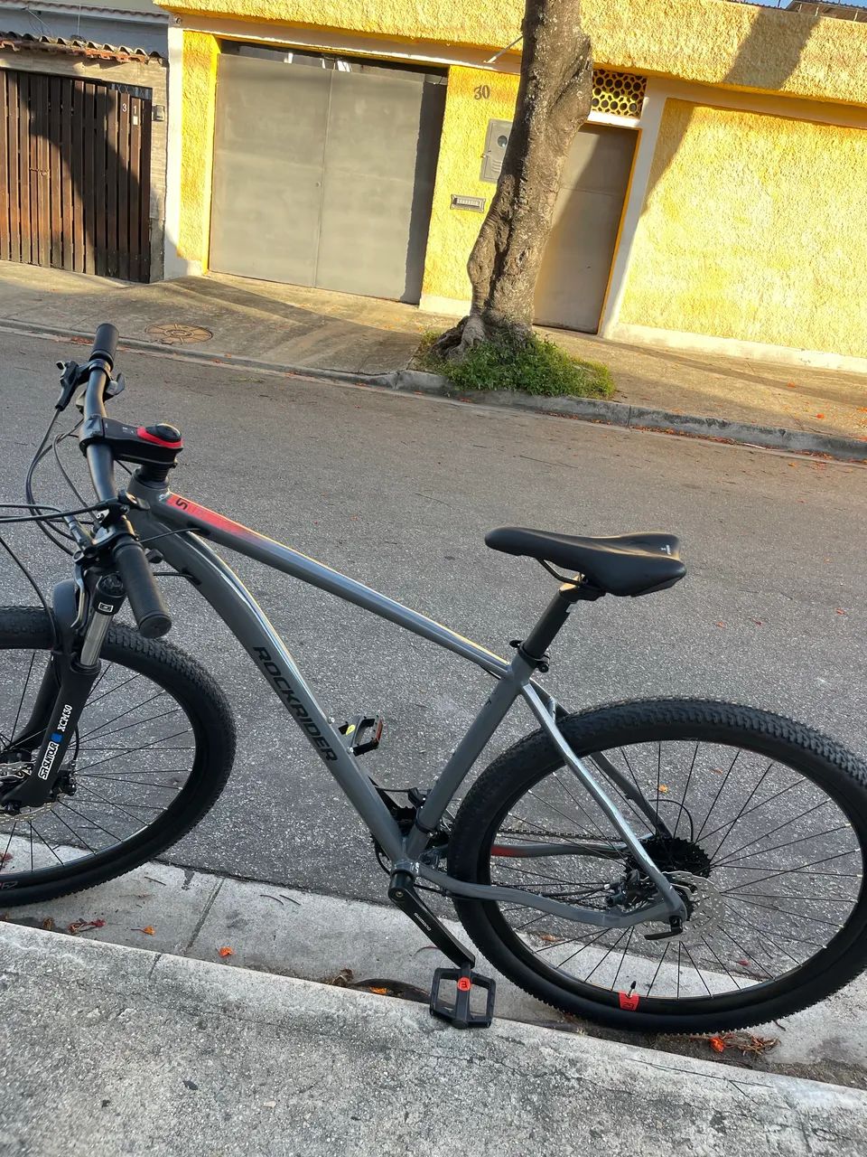 Bike Rockrider St 520 nova com nota fiscal - Ciclismo - Jacarepaguá ...