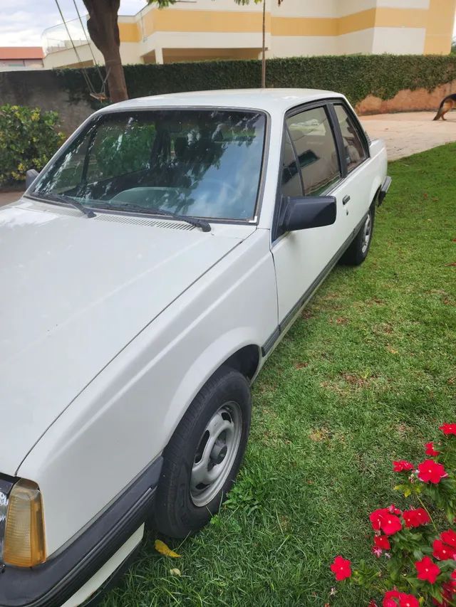 CHEVROLET MONZA 1987 Usados e Novos