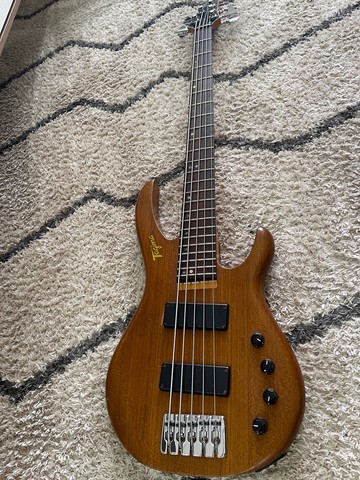 Tagima b5 | +16 anúncios na OLX Brasil