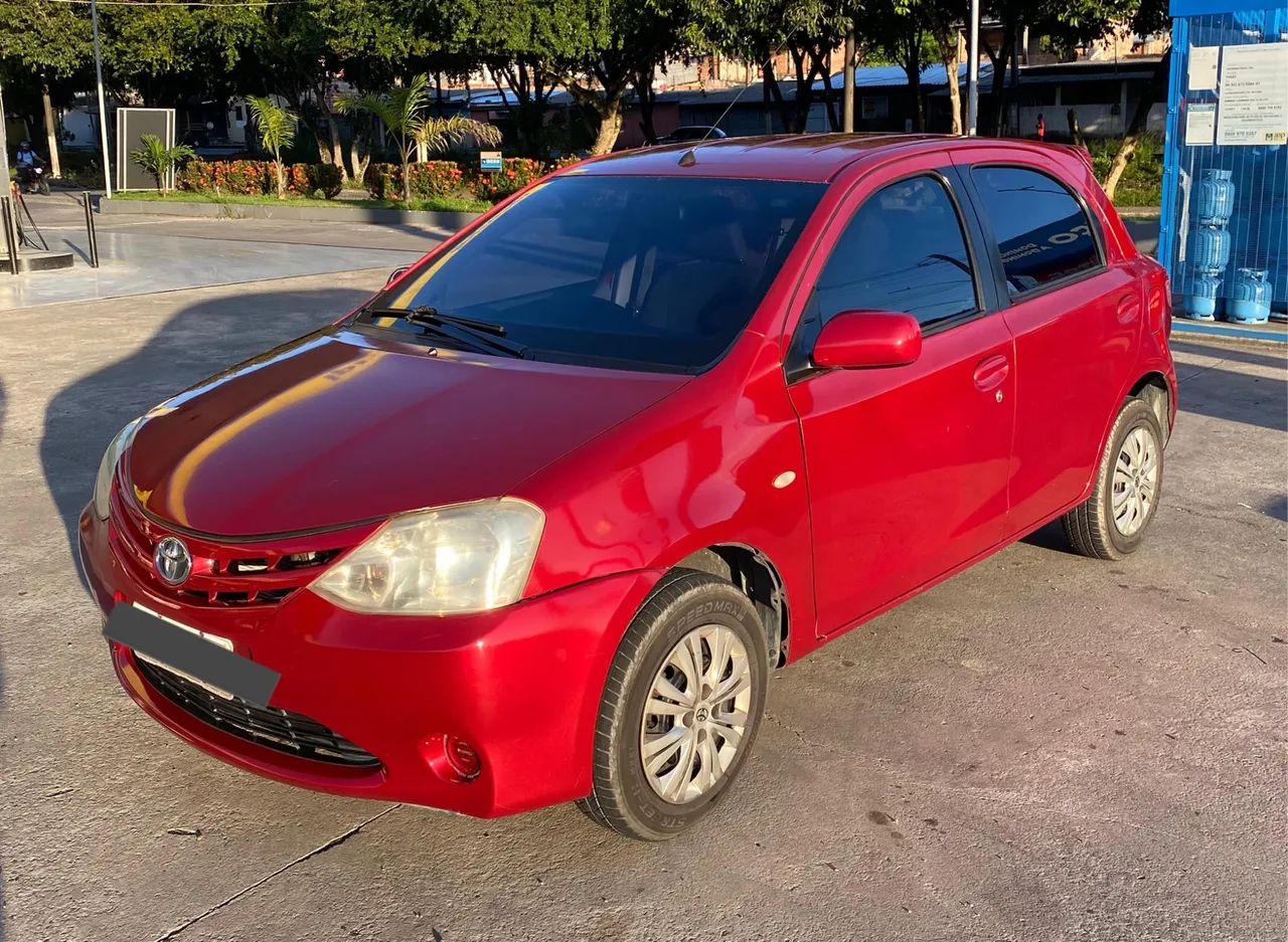 TOYOTA ETIOS Usados e Novos