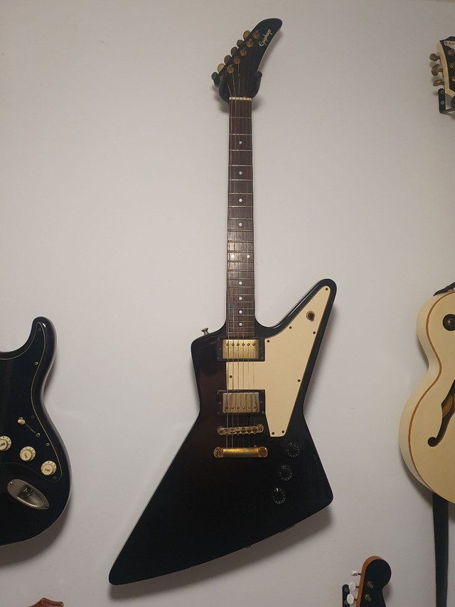 Guitarra explorer | +206 anúncios na OLX Brasil