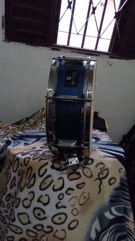 "caixa 14 polegadas" no Brasil