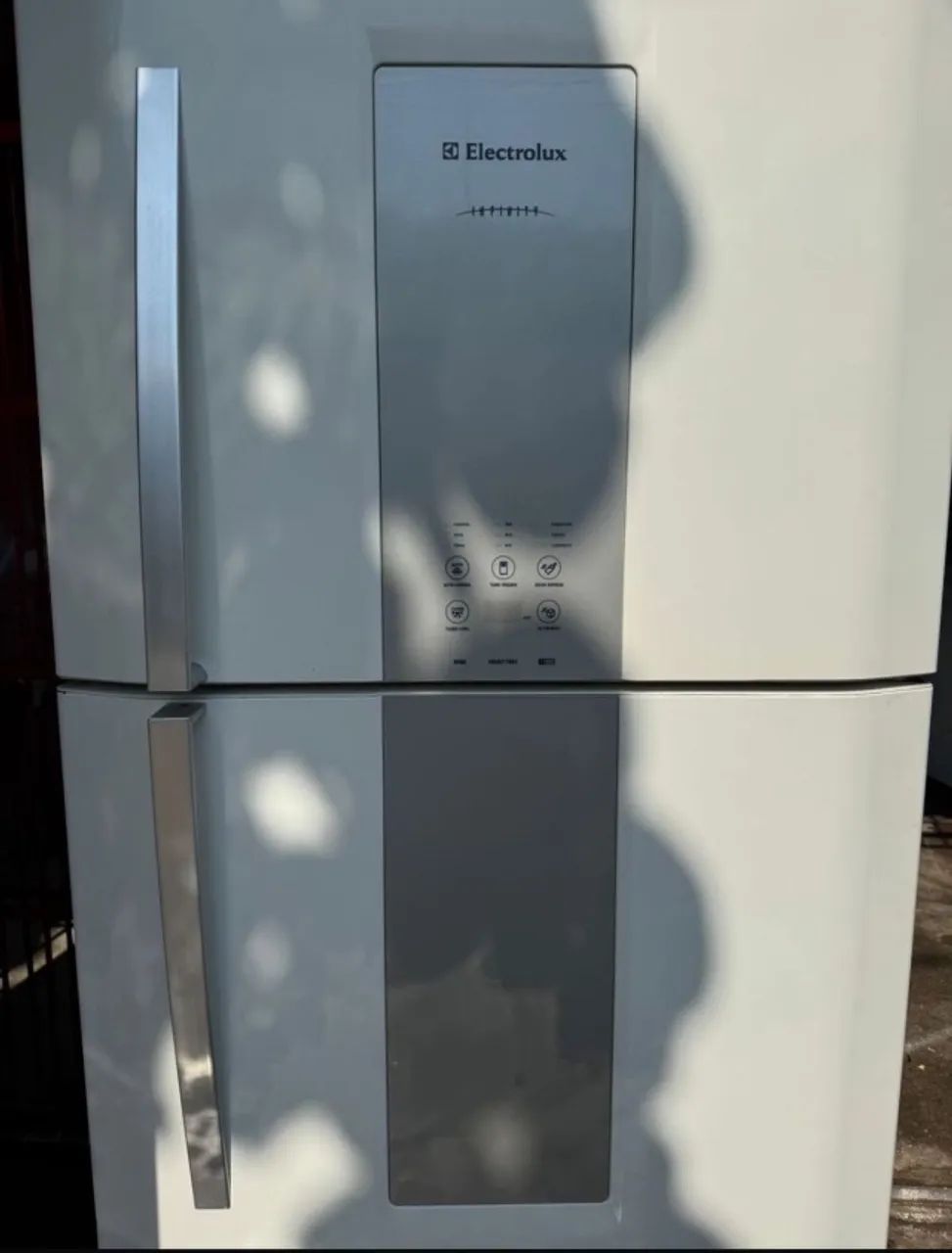 Geladeira frost free Electrolux df80 moderna - Geladeiras e Freezers ...