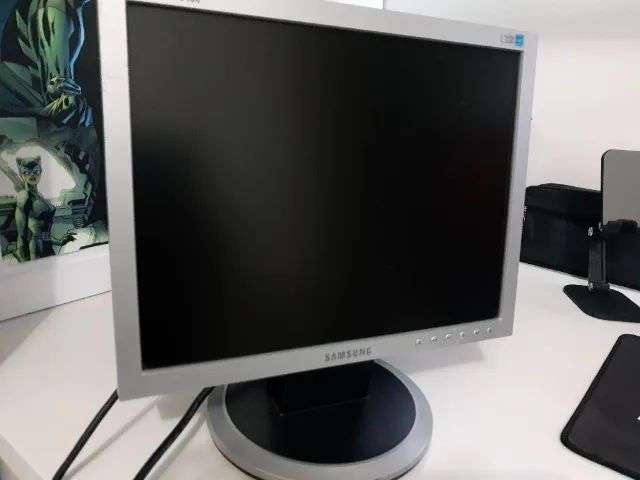 Monitor Samsung SyncMaster 540n 15 polegadas - Monitores - Boqueirão ...