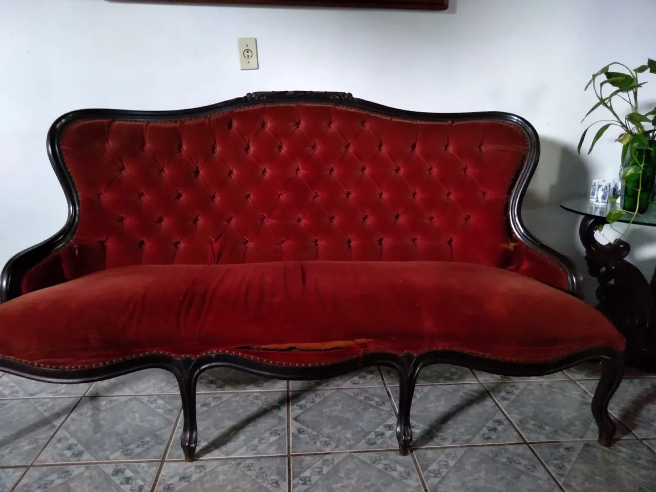 "sofas antigos" - Sofás e Poltronas no Brasil