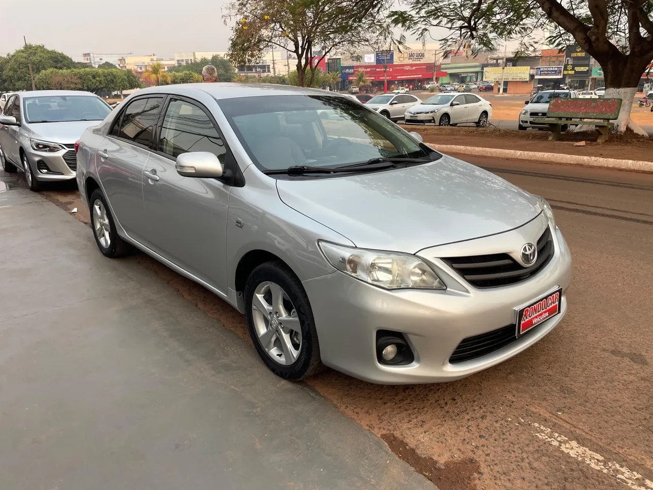 TOYOTA COROLLA 2013 Usados e Novos em RO