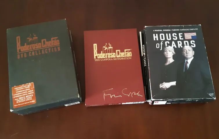 Box filmes e série DVDs House of Cards e 2 Box Poderoso Chefão - CDs ...