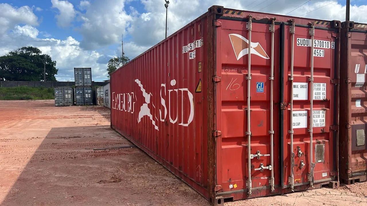 "container 20 pes" no Brasil