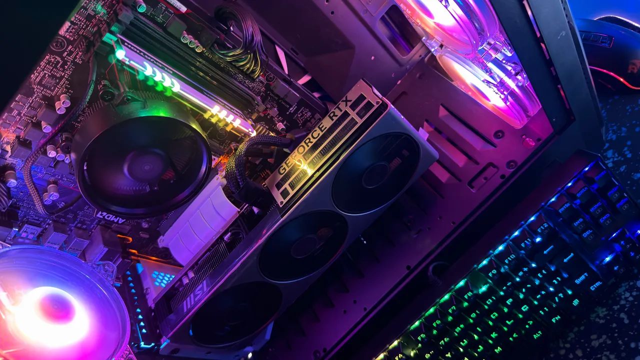 PC GAMER ASUS - Ryzen 7 5700G - RTX 5070Ti MSI 16GB - impecável ...