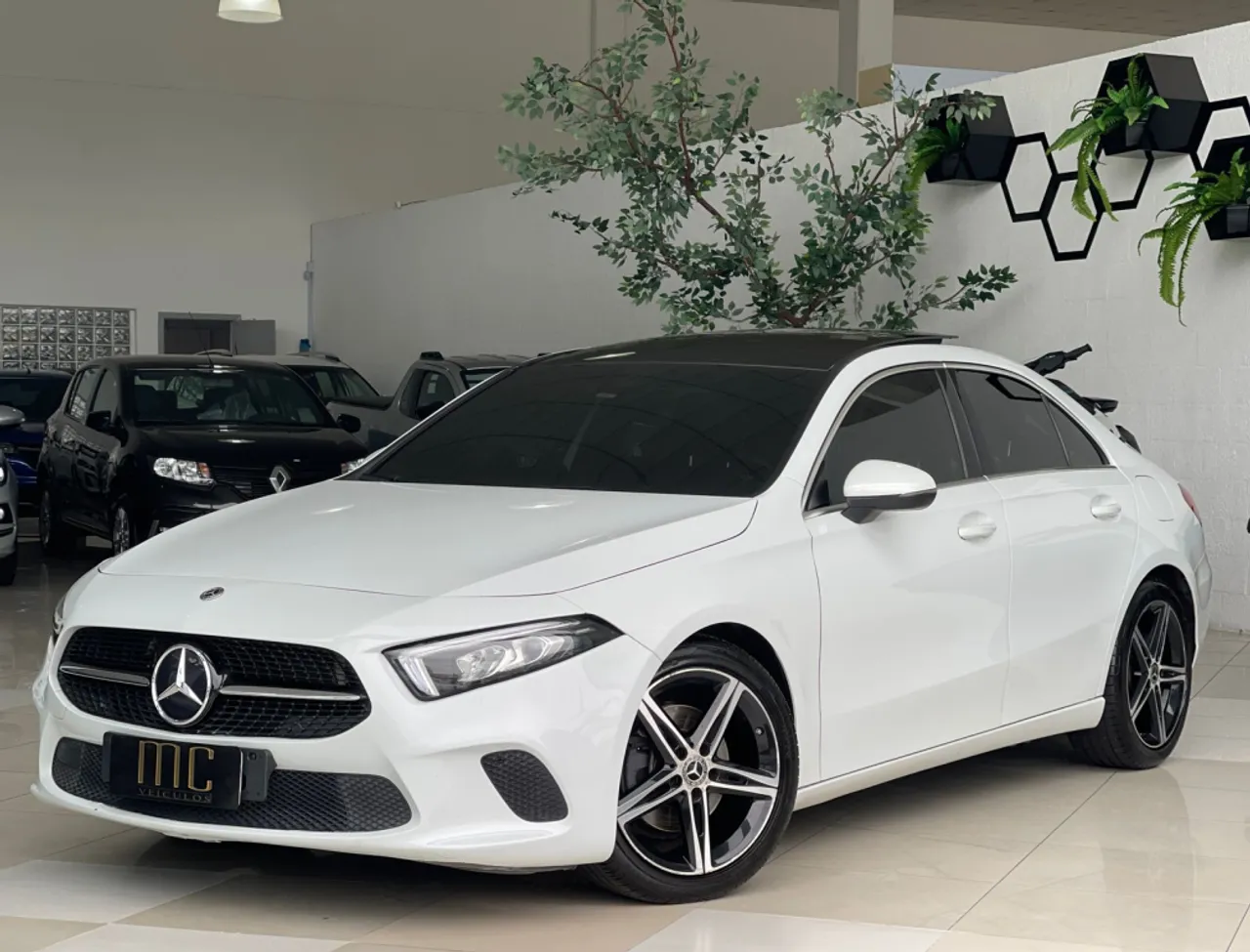 MERCEDES-BENZ A-200 A 200 1.3 TB ADVANCE AUT. Usados e Novos