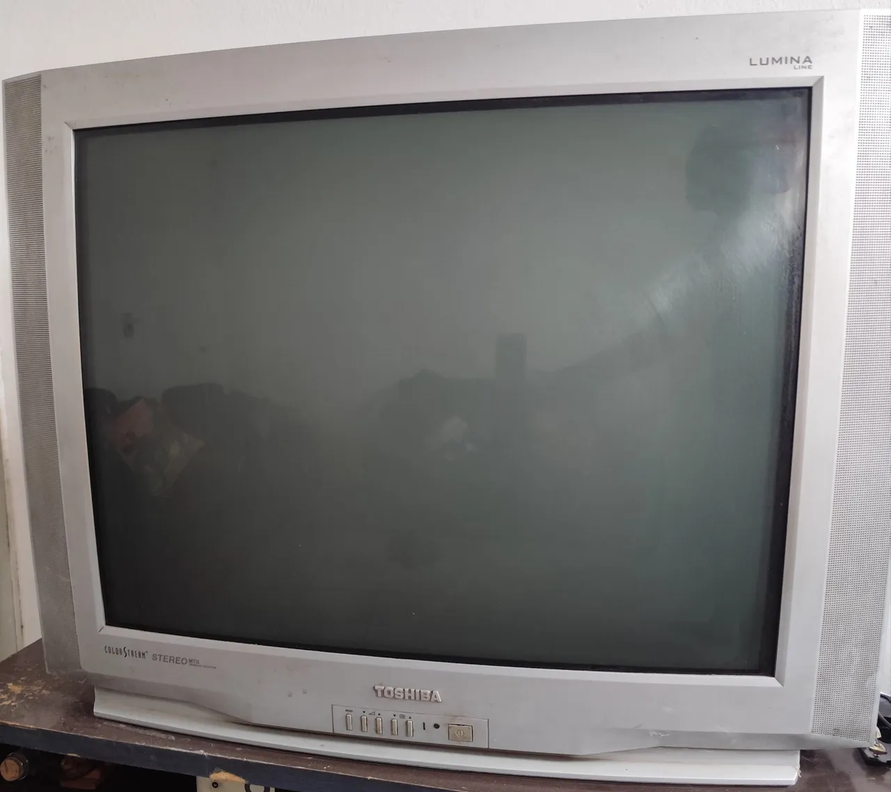 "tv de tubo" - TVs no Brasil