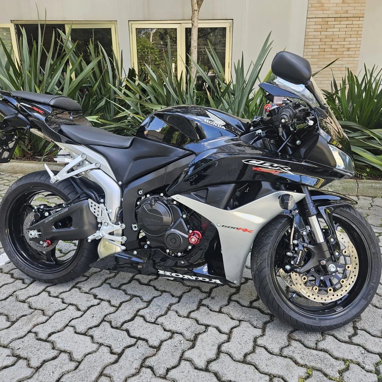 Motos HONDA CBR 2008 no Brasil