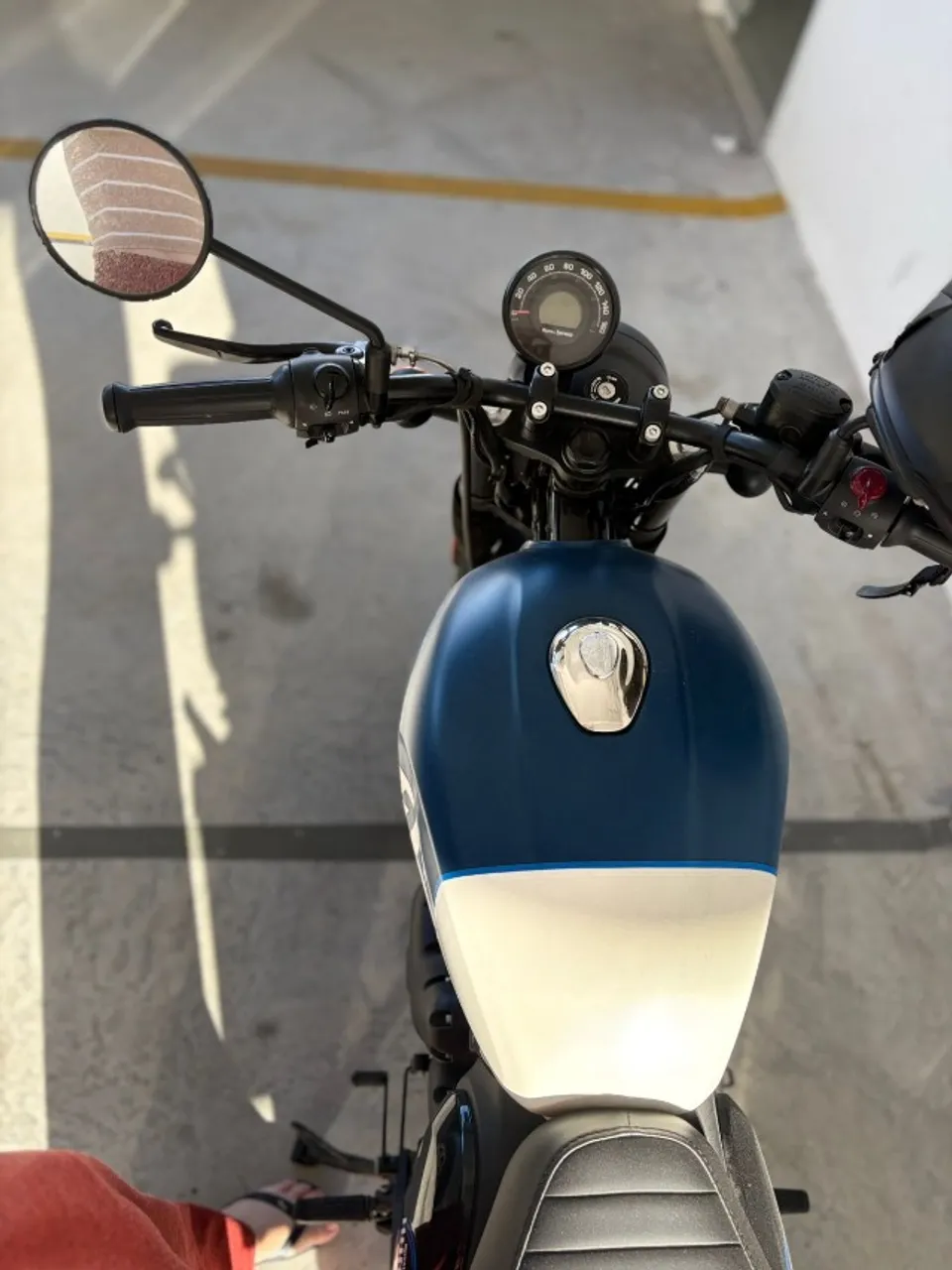 Motos ROYAL ENFIELD HUNTER 350 no Brasil