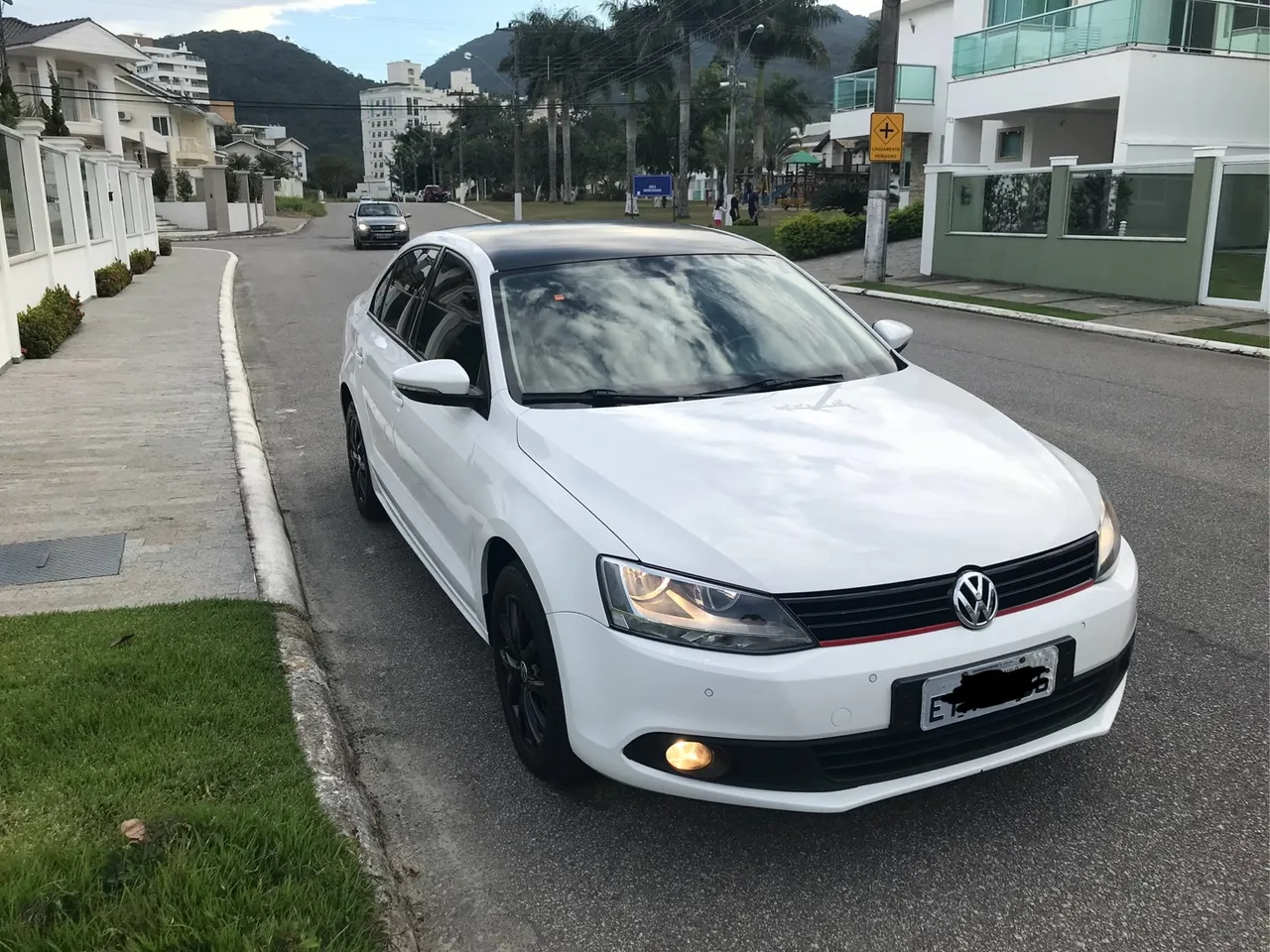 "volkswagen jetta 2011" - Carros Usados e Novos à venda