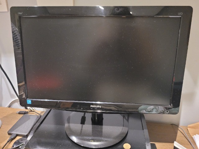 Monitor philips 18 polegadas | +70 anúncios na OLX Brasil