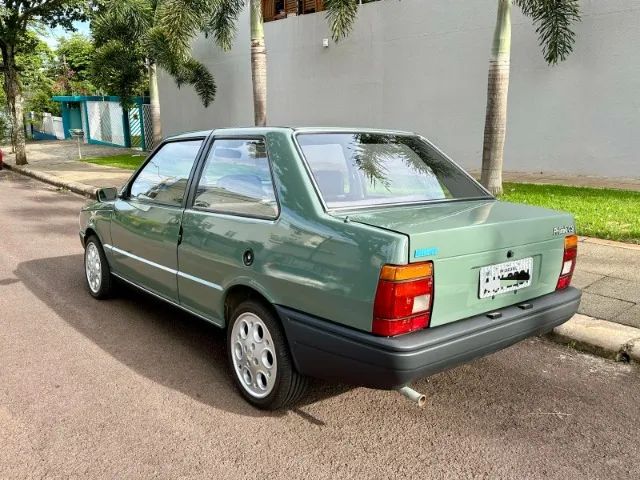 FIAT PREMIO Usados e Novos no PR